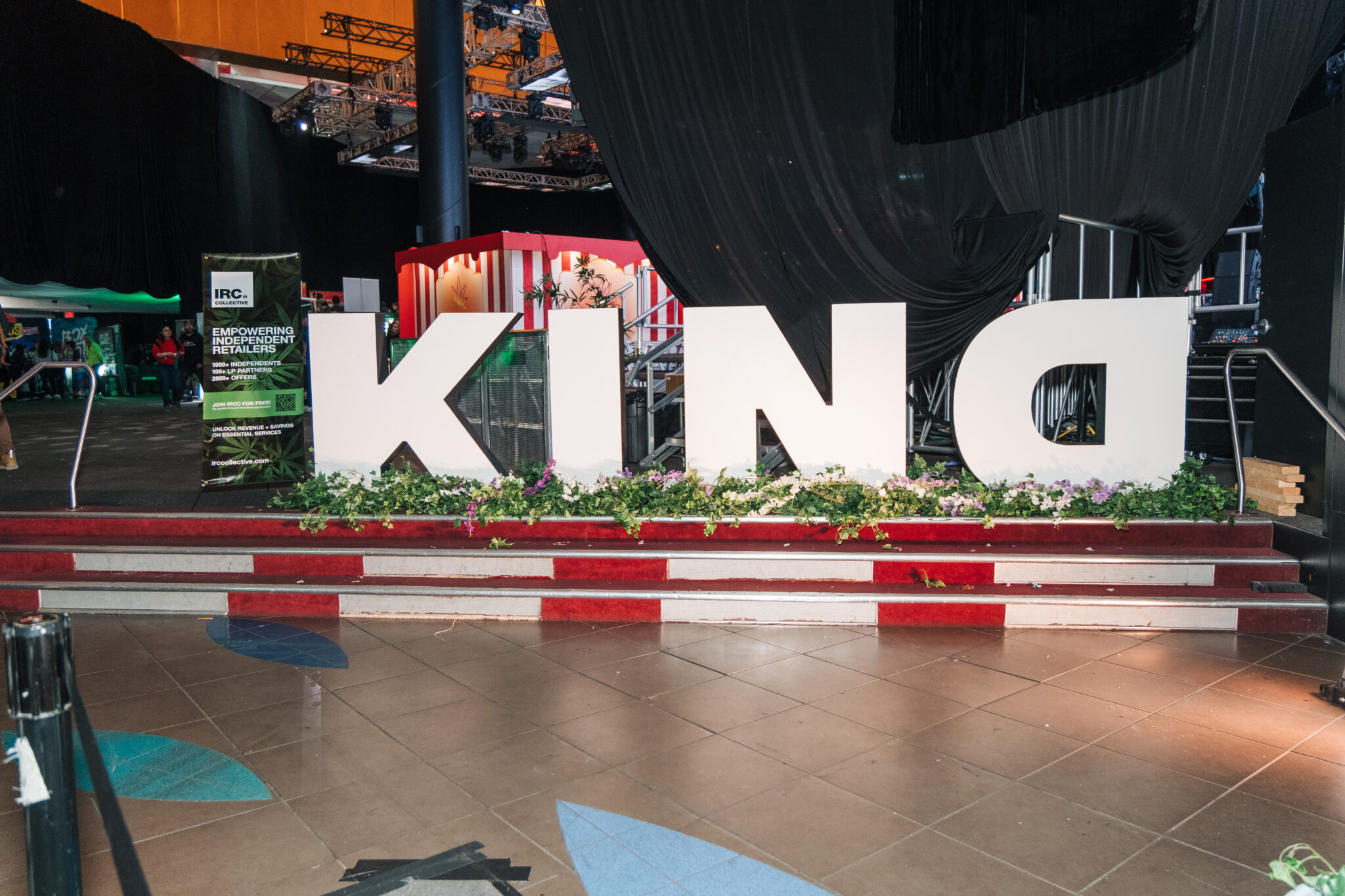 Chelsea Handler’s Joyful Rebellion - Kind Magazine